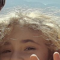 Lingoo | Aprende un idioma, enséñalo o acoge a estudiantes