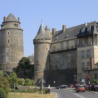 Lingoo | Learn a language, host, teach or au pair