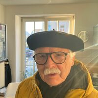 Lingoo | Learn a language, host, teach or au pair